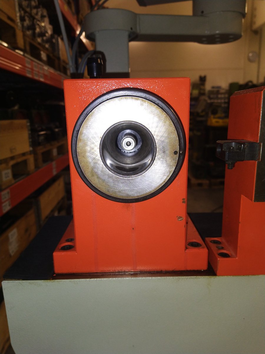 Messma-Kelch-Robot 210 EA7 CNC Werkzeug Voreinstellgerät gebraucht, 1. ...