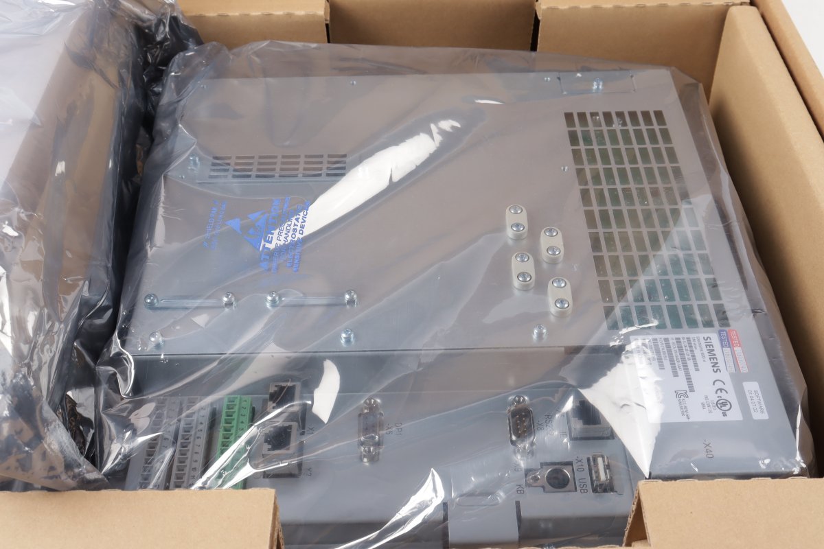 Siemens Sinumerik 802D SL Version T/M VALUE 6FC5370-0AA00-1AA1 Bedien, 4.621,01